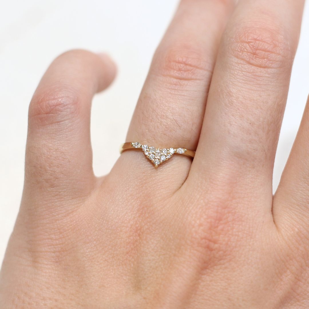 Maori - Diamond Point Wedding Band – Made You Look Jewellery